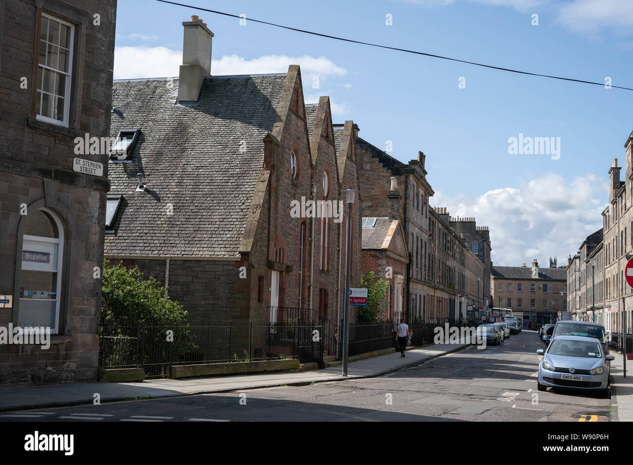 edinburgh new town Stockbridge Stock Photo - Alamy