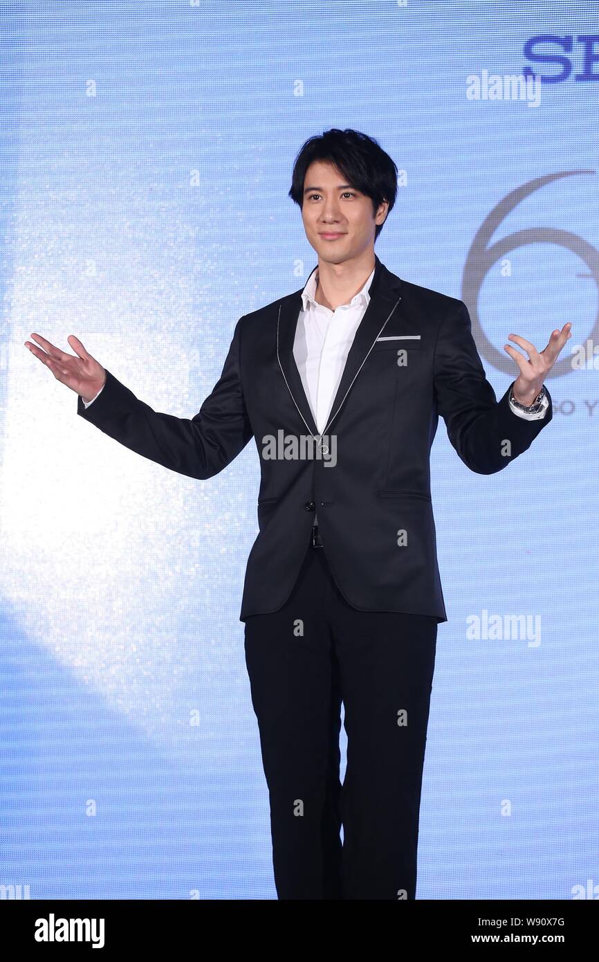 Taiwan-based American singer Leehom Wang poses at a press conference ...
