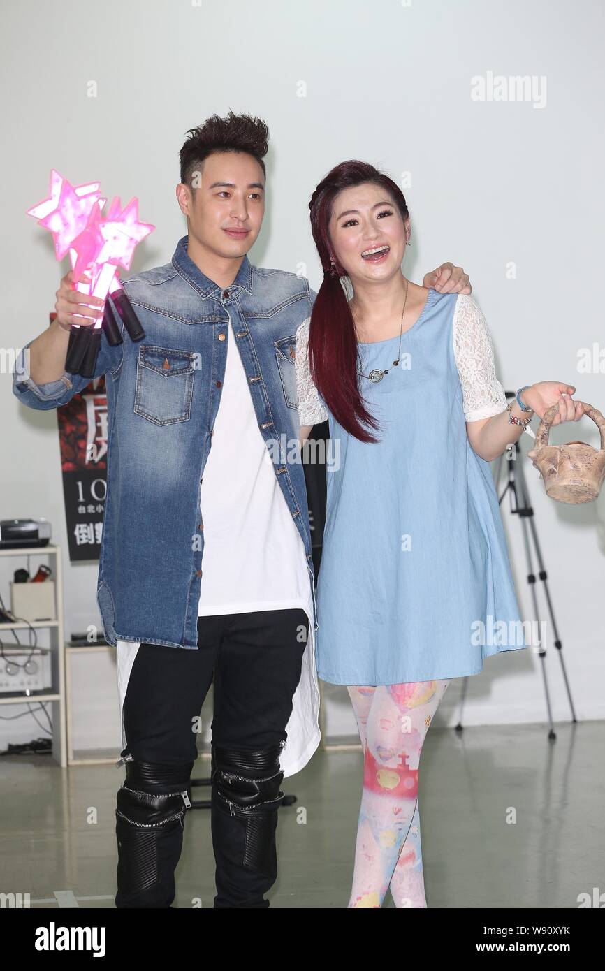 Taiwanese singer Wilber Pan, left, poses with Selina Jen of Taiwanese ...