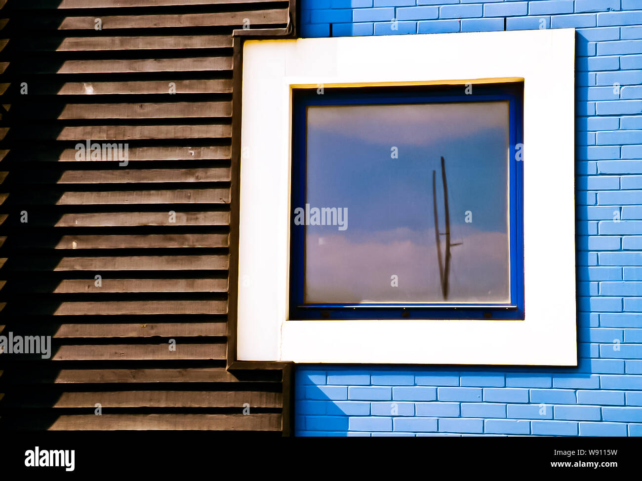 White Painted Timber Cladding High Resolution Stock Photography and ...