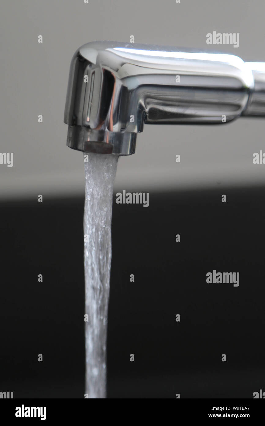 Affinity water hi-res stock photography and images - Alamy