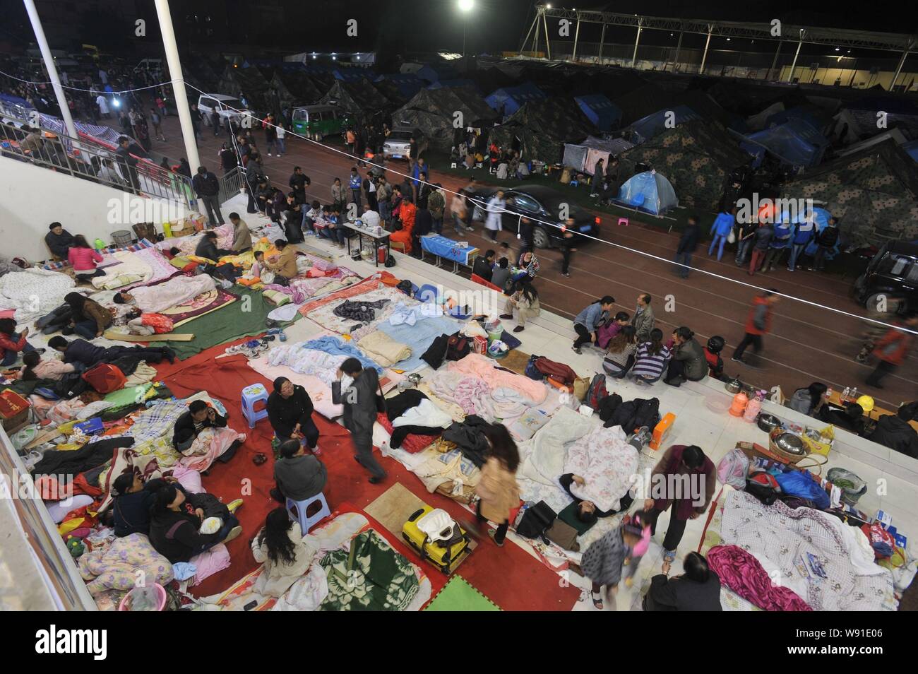 Baoxing county hi-res stock photography and images - Alamy