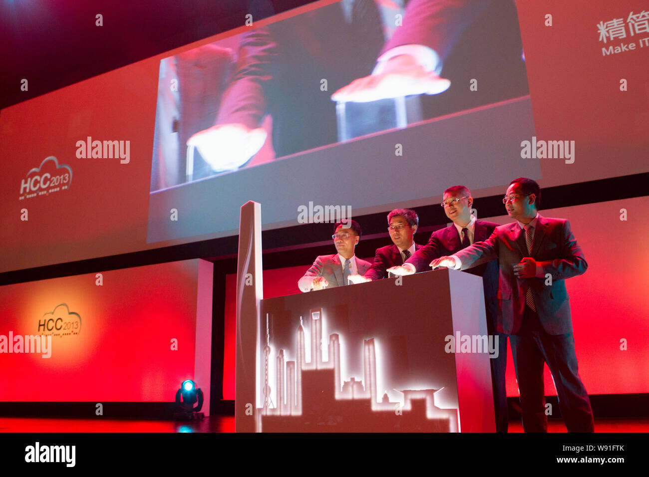 Shanghai tower construction hi-res stock photography and images - Alamy