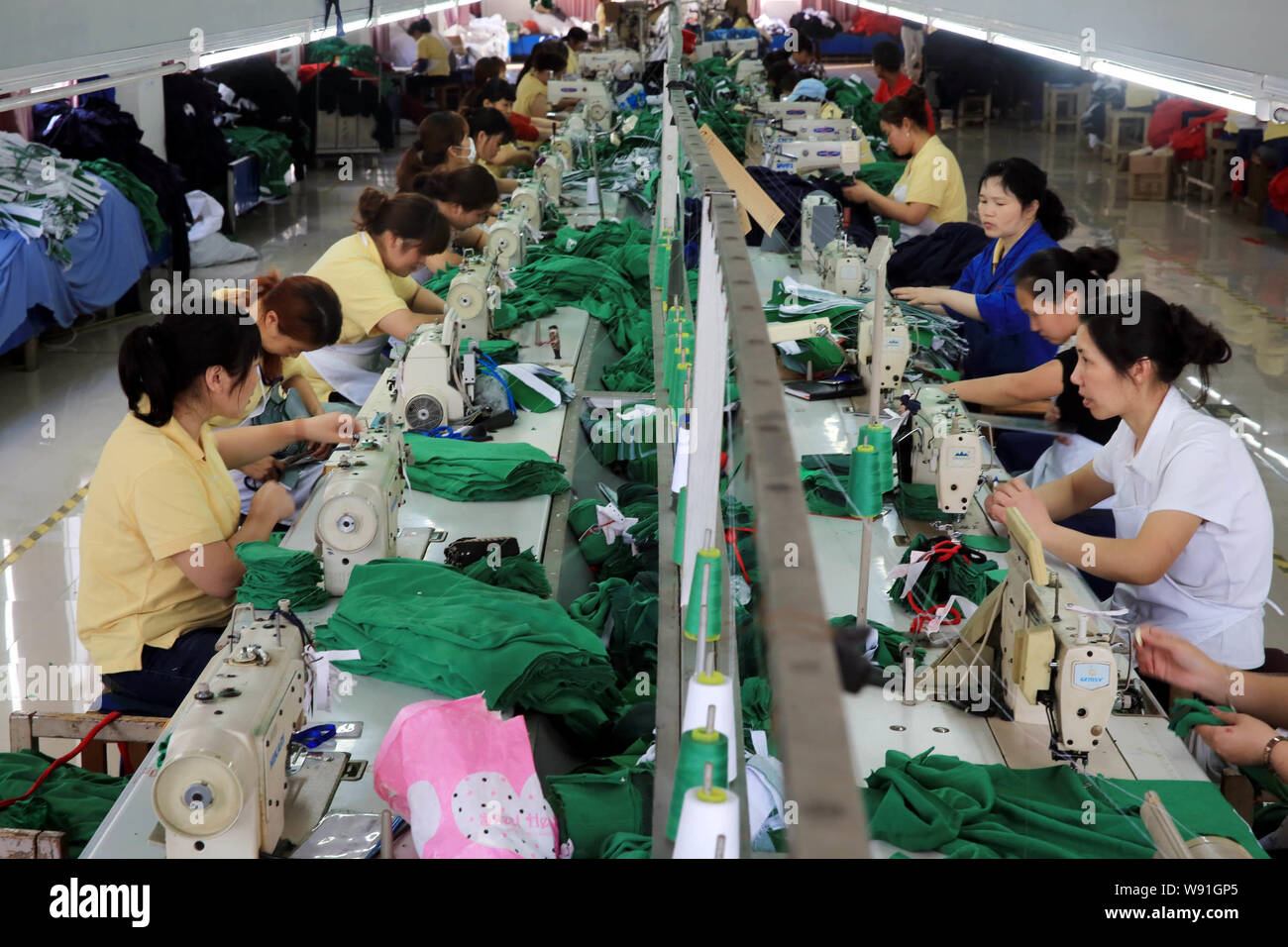 Garment sew hi-res stock photography and images - Alamy