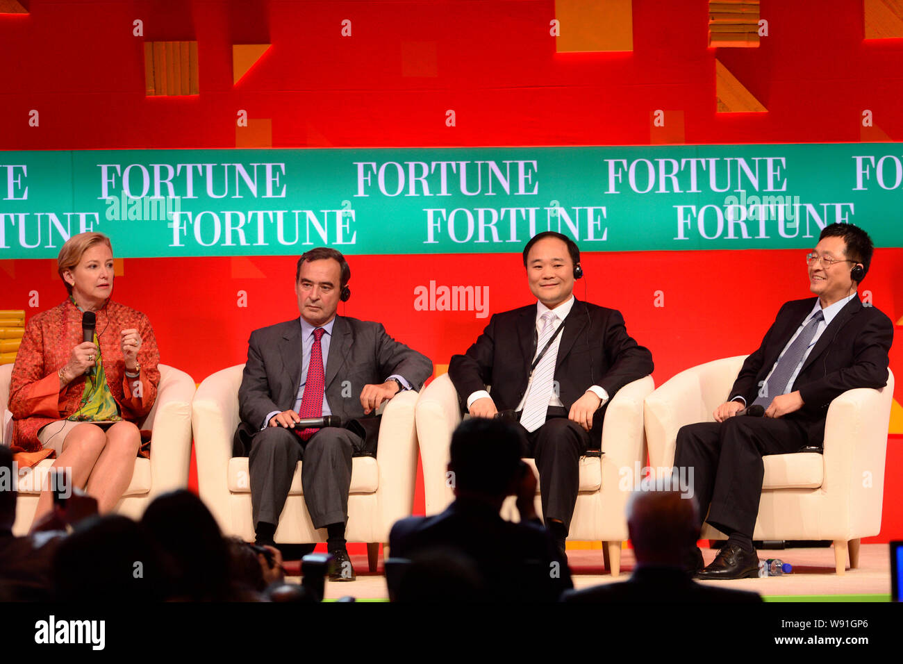 (From left) Ellen J. Kullman, Chairwoman and CEO of DuPont, Bruno ...