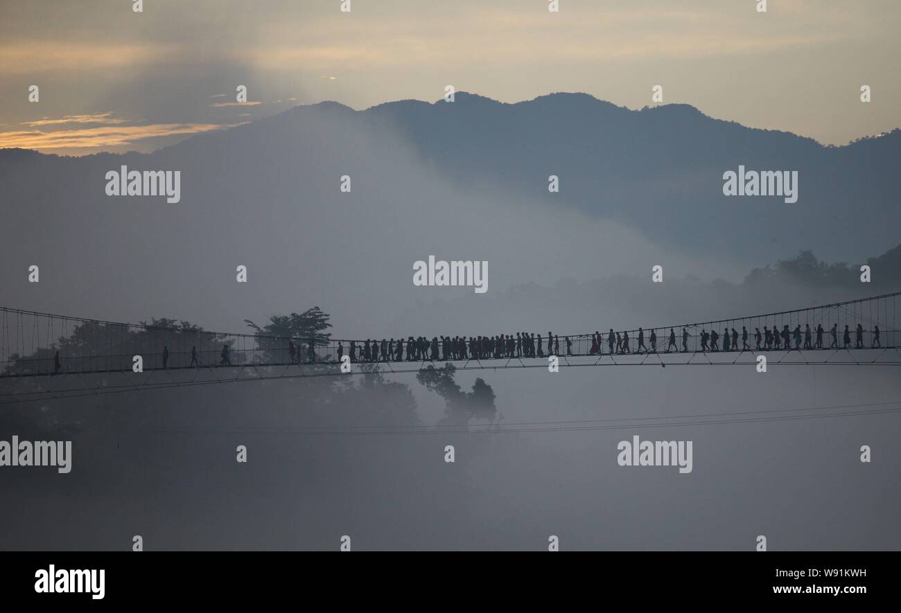 Suspension temple hi-res stock photography and images - Alamy