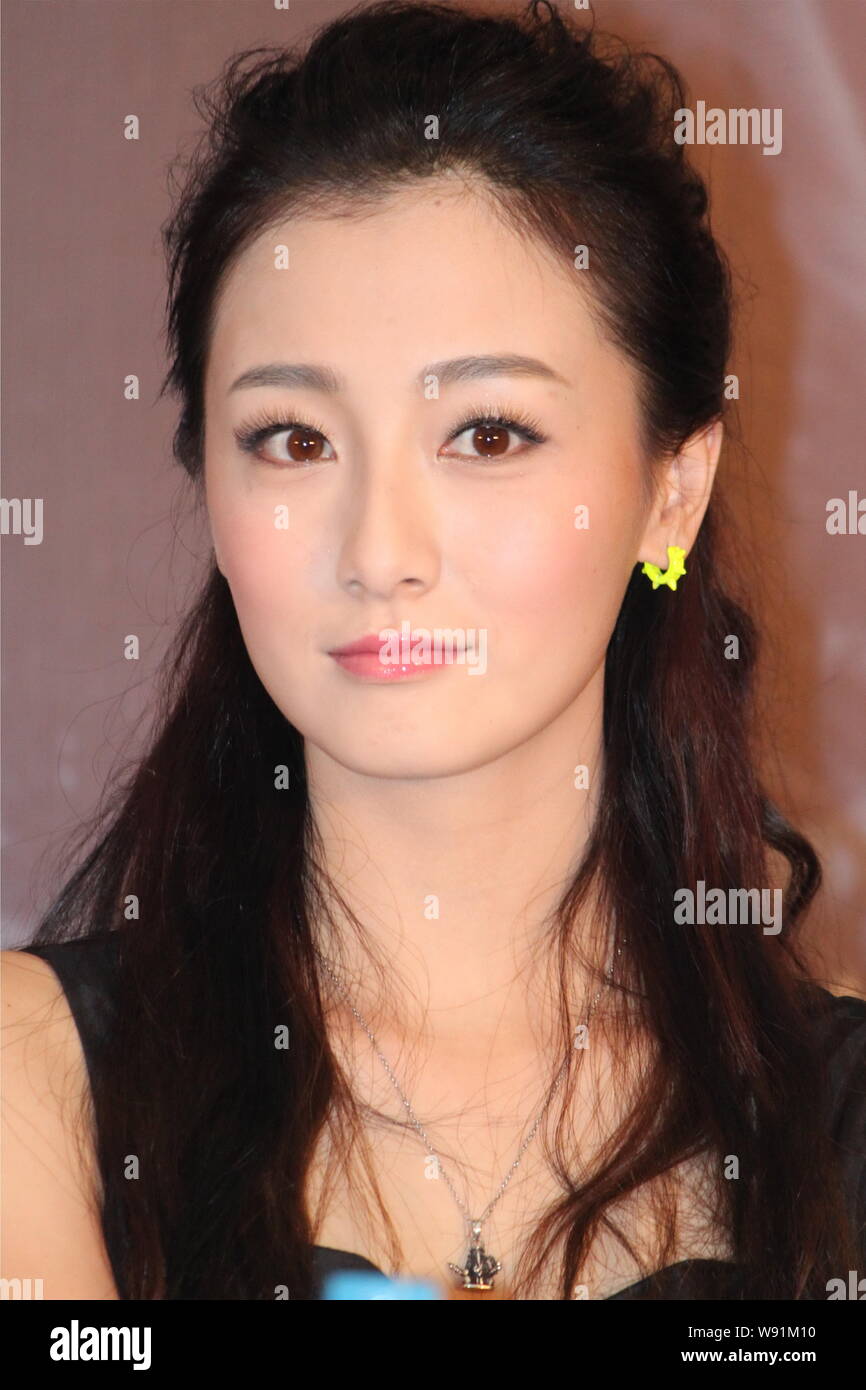 Guangzhou guangdong province china man hi-res stock photography and ...