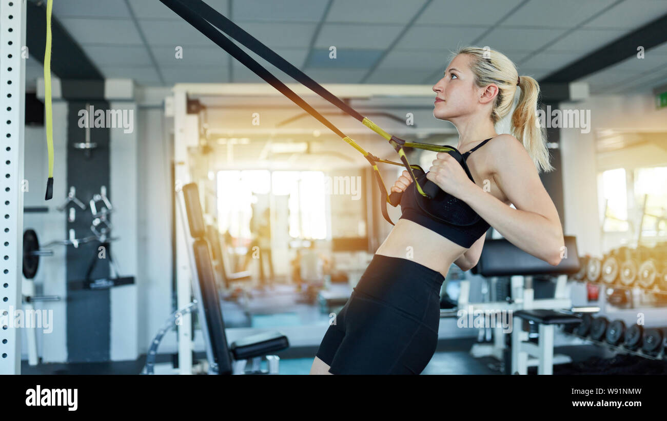 Sling machine hi-res stock photography and images - Alamy