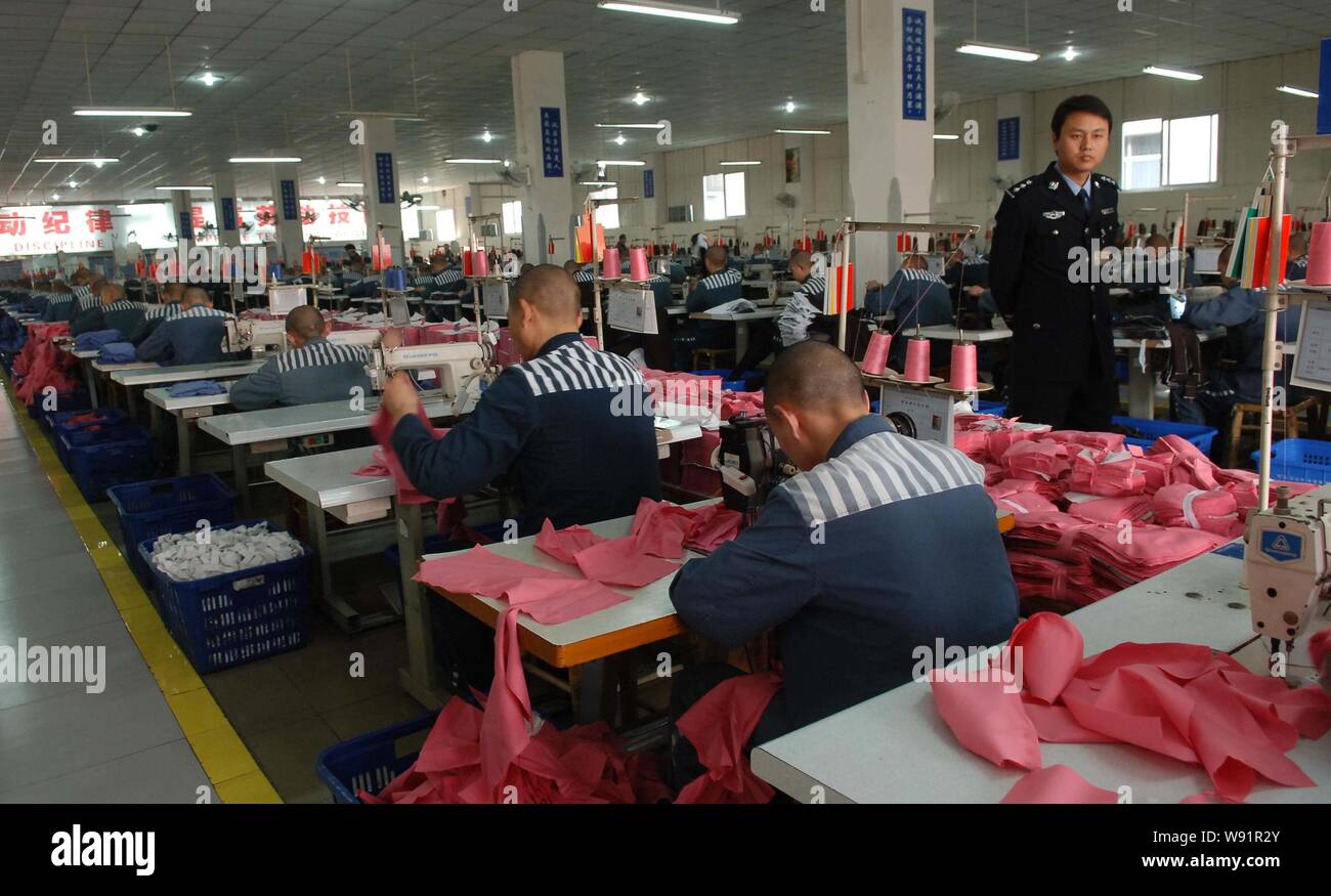 Chinese prison labour hi-res stock photography and images - Alamy