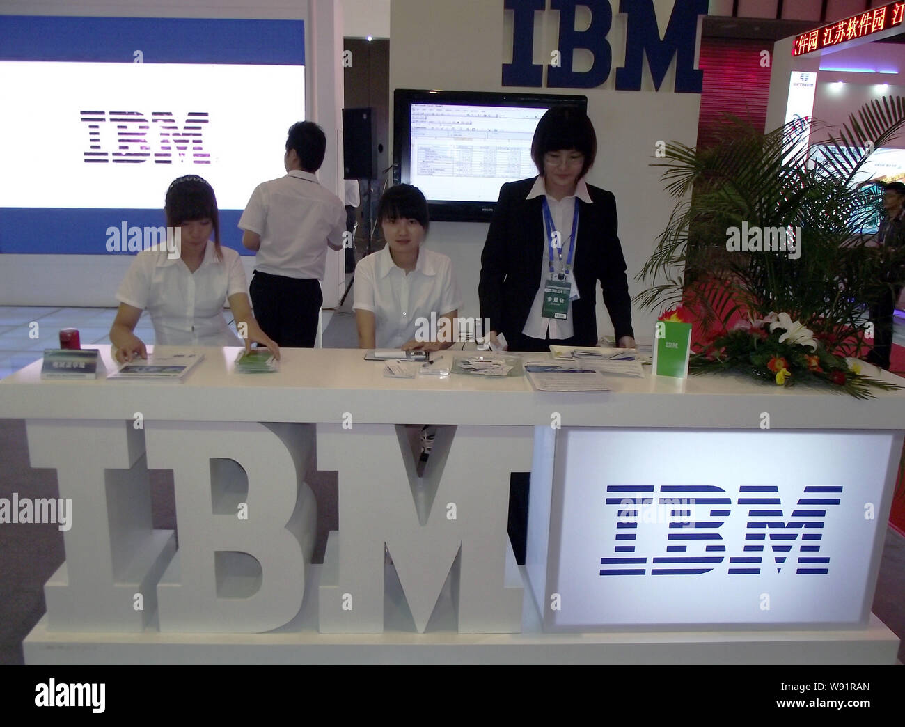 Ibms hi-res stock photography and images - Alamy