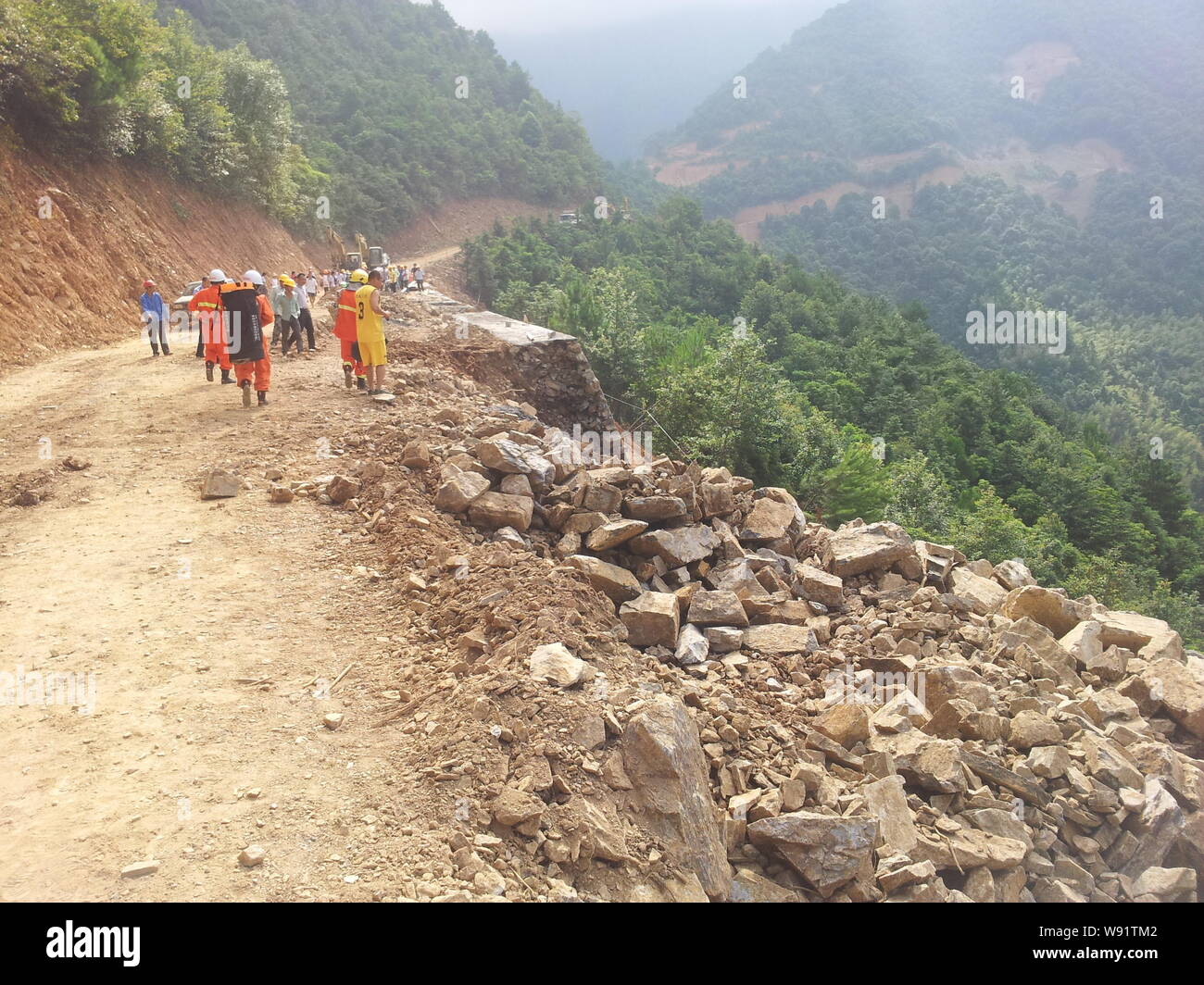 Gongcheng hi-res stock photography and images - Alamy