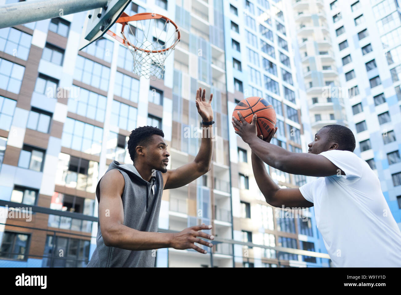 African american men hi-res stock photography and images - Alamy