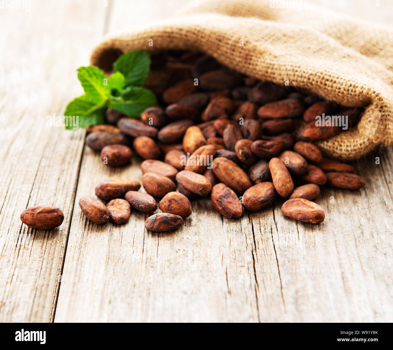 Cacao bean bag hi-res stock photography and images - Alamy