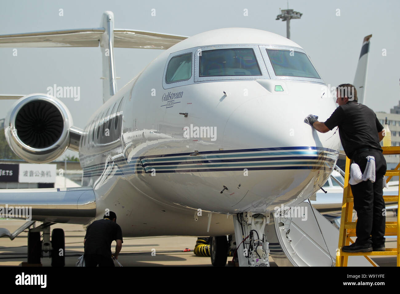 Gulfstream g650 hi-res stock photography and images - Alamy