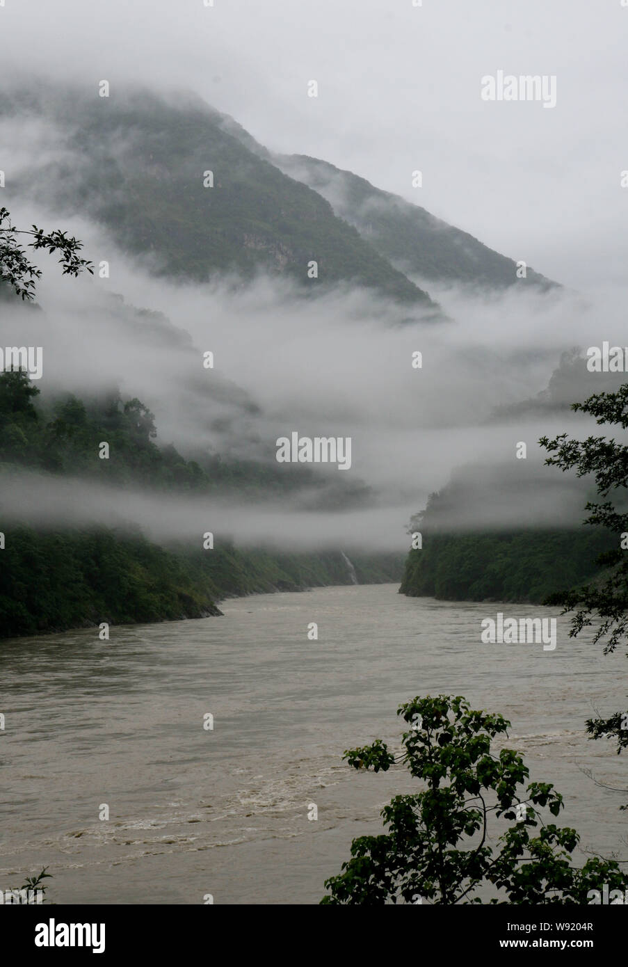 --FILE--View of the Yarlung Zangbo canyon in Motuo, also known as Metog ...