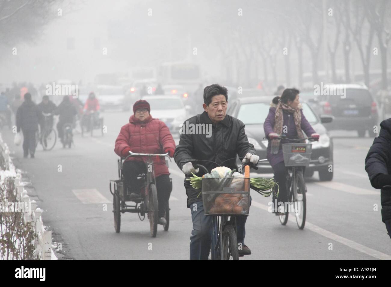 Beijing tianjin hebei pollution hi-res stock photography and images - Alamy