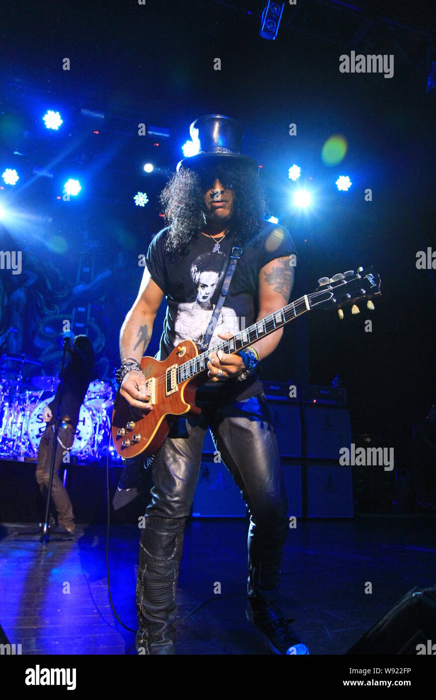 Saul hudson hi-res stock photography and images - Alamy