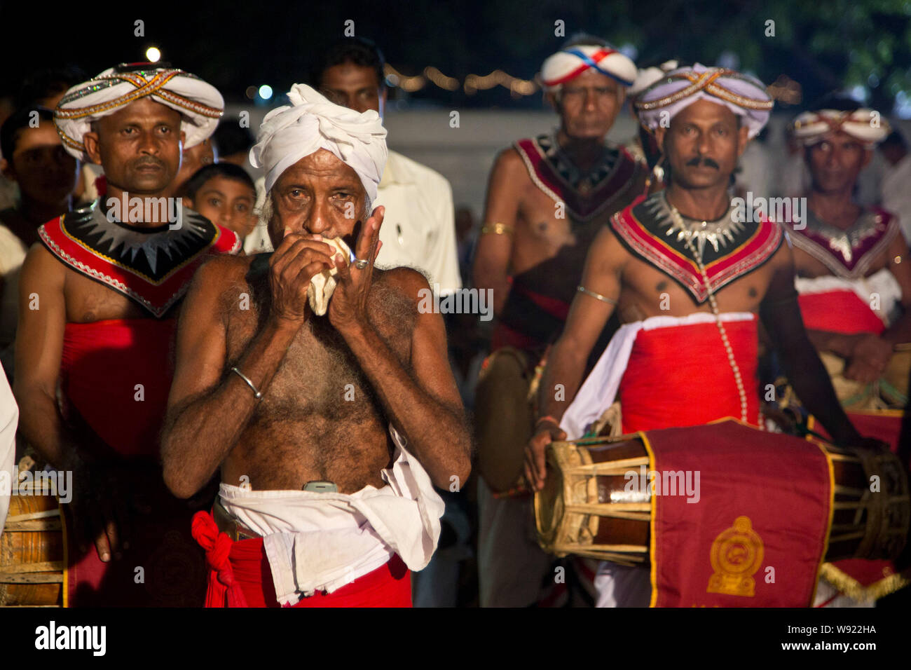 Traditional drums hi-res stock photography and images - Alamy