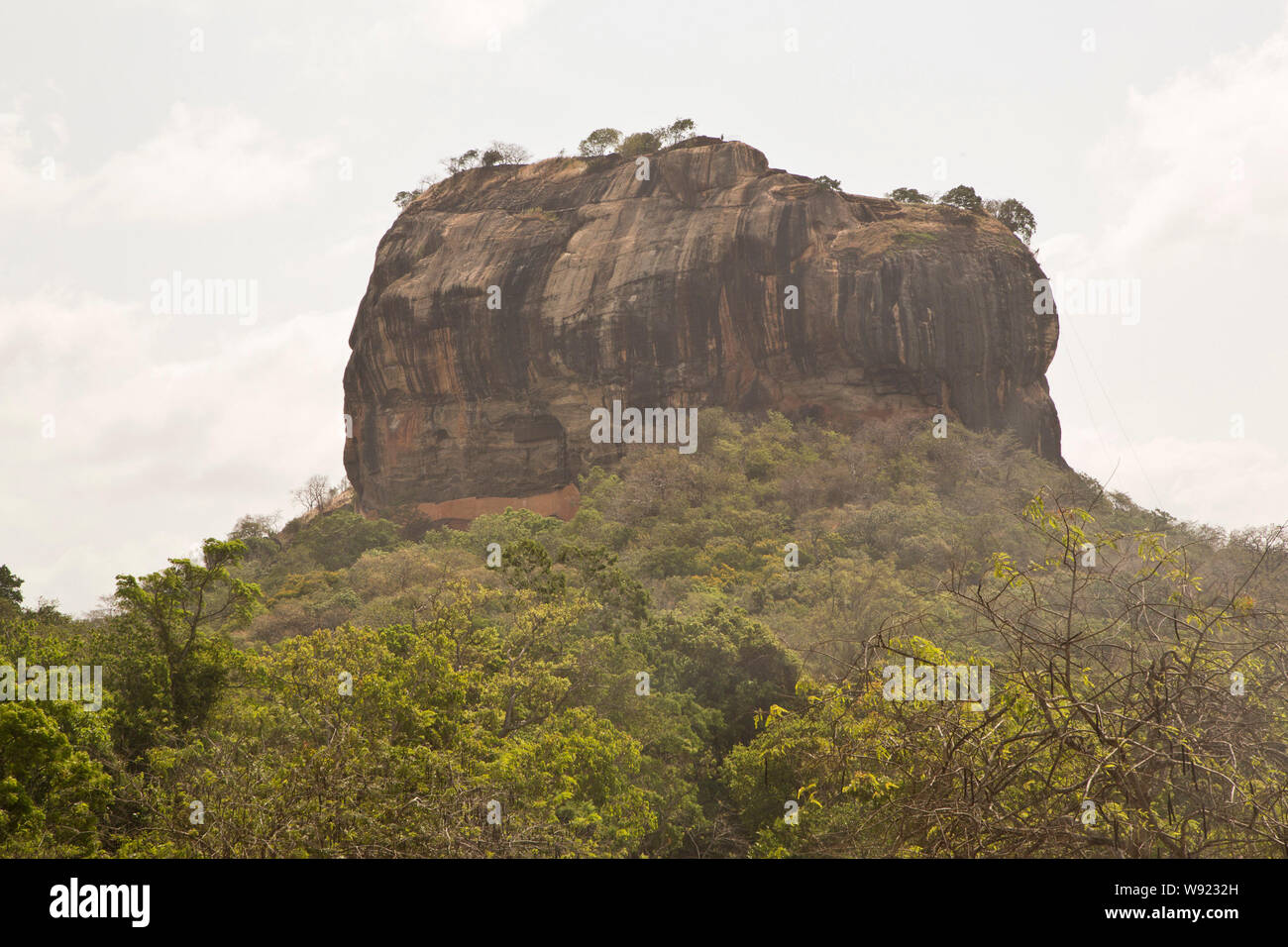Kashyapa king hi-res stock photography and images - Alamy