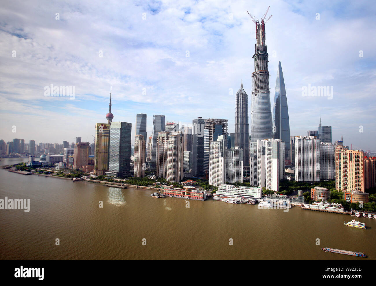 Skyline of the Lujiazui Financial District with the topped-out Shanghai ...