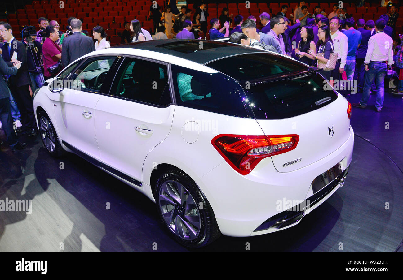 Citroen ds5 hi-res stock photography and images - Alamy