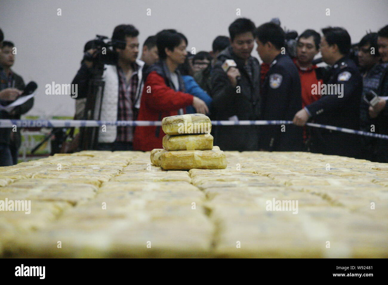 Methamphetamine hi-res stock photography and images - Alamy