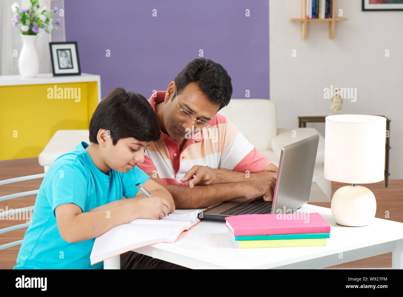 Laptop teaching hi-res stock photography and images - Alamy