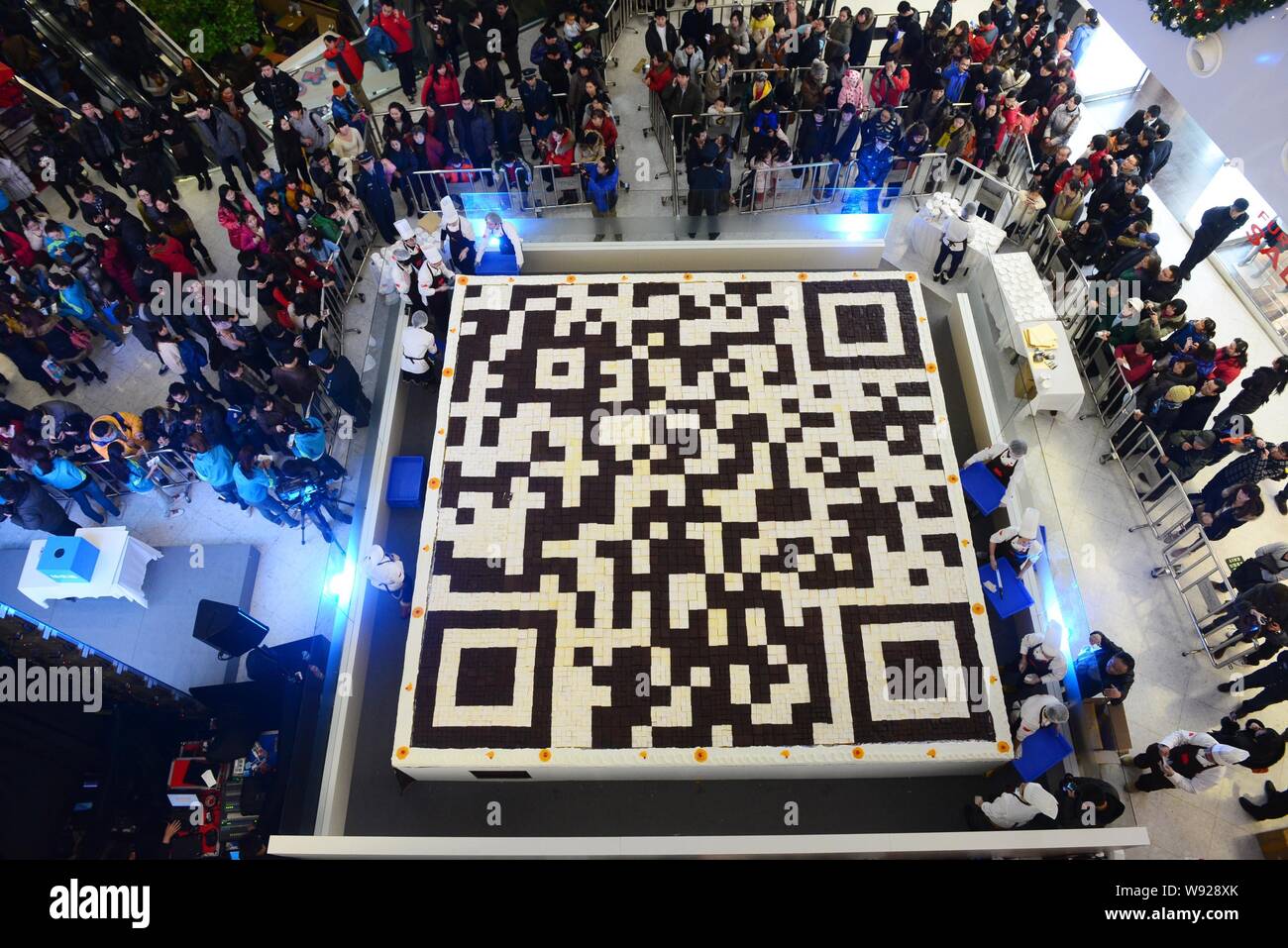 Giant Qr Code High Resolution Stock Photography and Images - Alamy