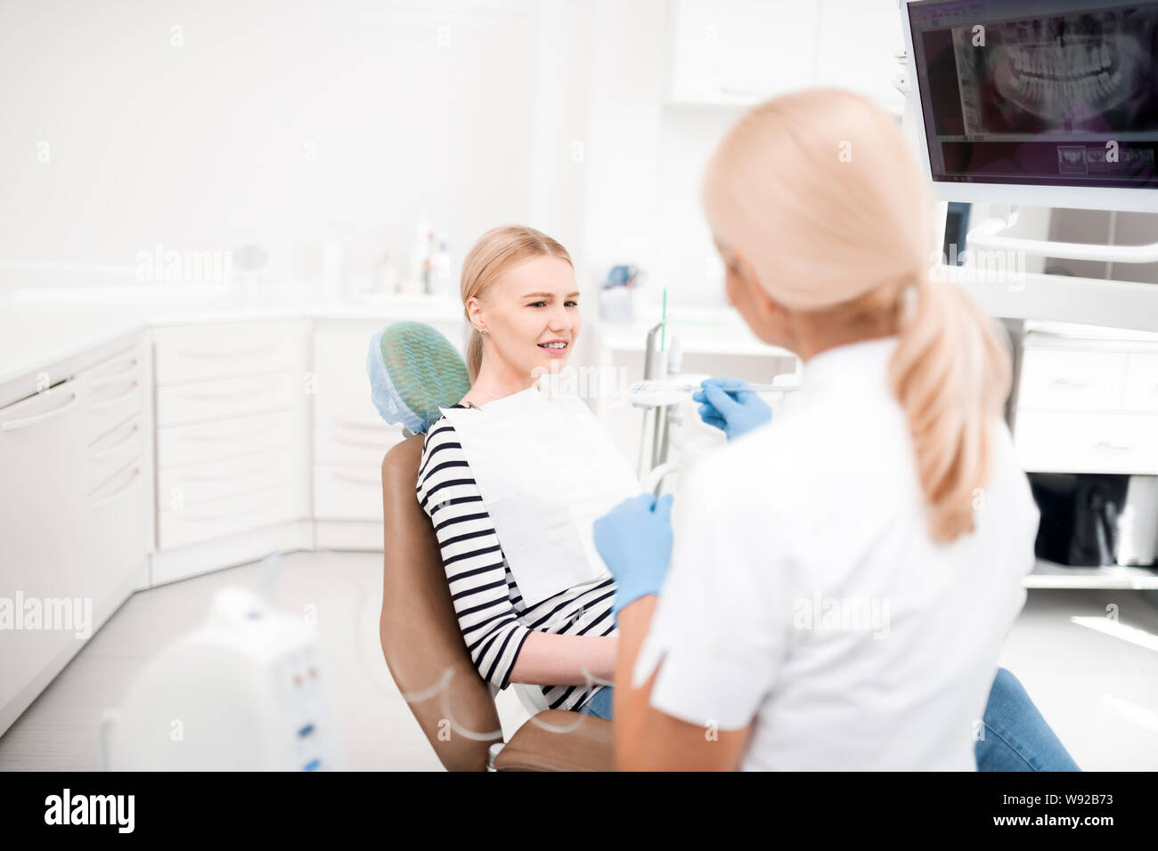 Confused patient hi-res stock photography and images - Alamy