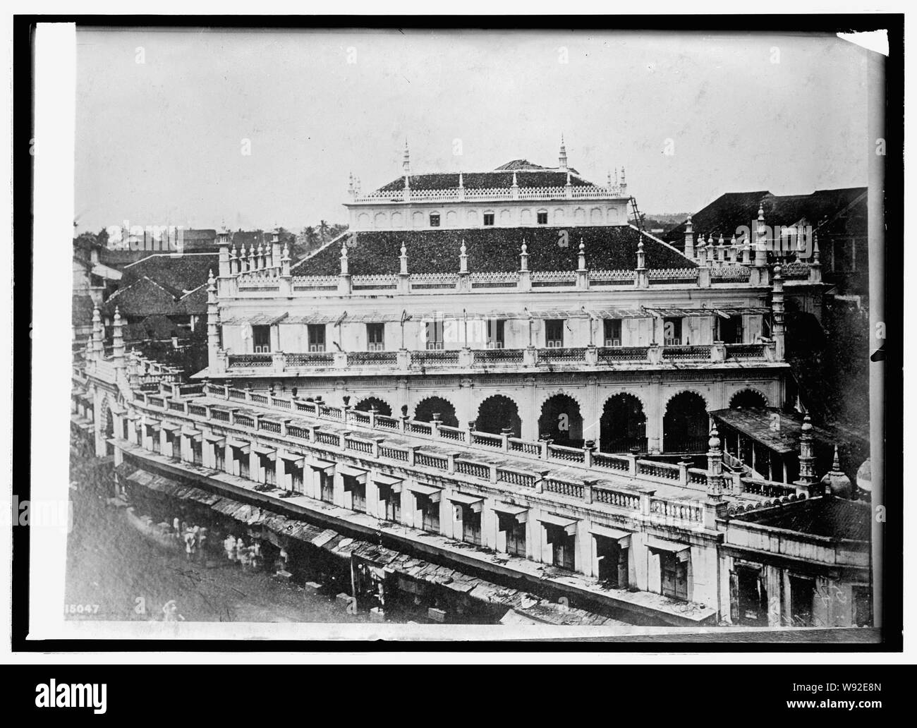 Mosque with minarets Cut Out Stock Images & Pictures - Alamy