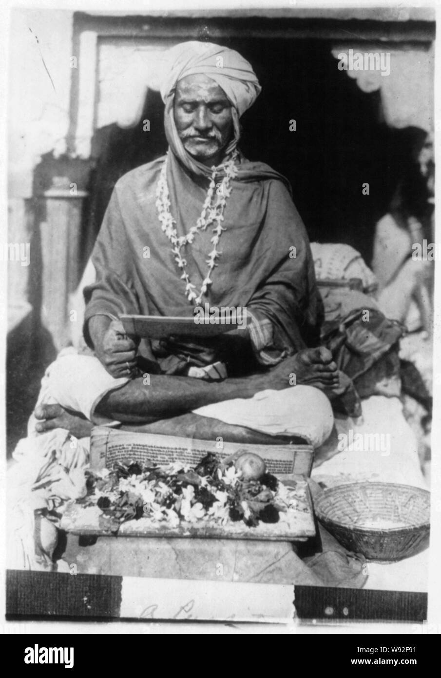 A Pundit in India Stock Photo - Alamy