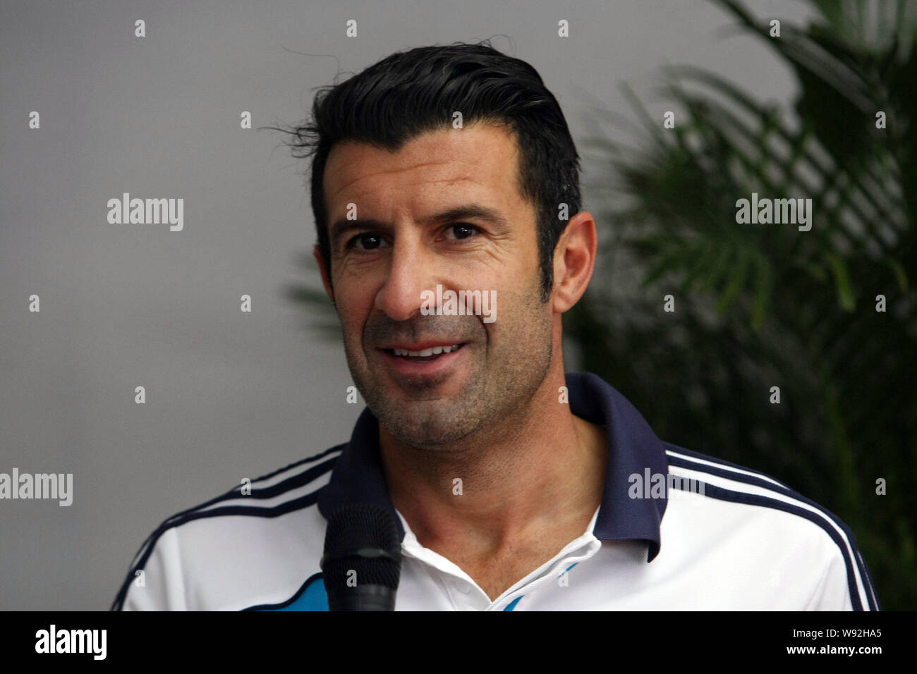 Portuguese football star Luis Figo of Real Madrid Leyendas smiles ...
