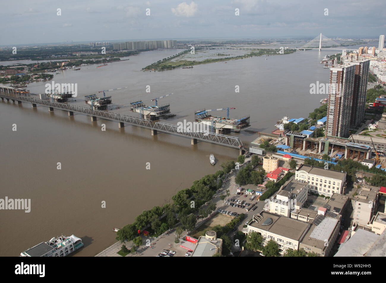 Amur river hi-res stock photography and images - Alamy