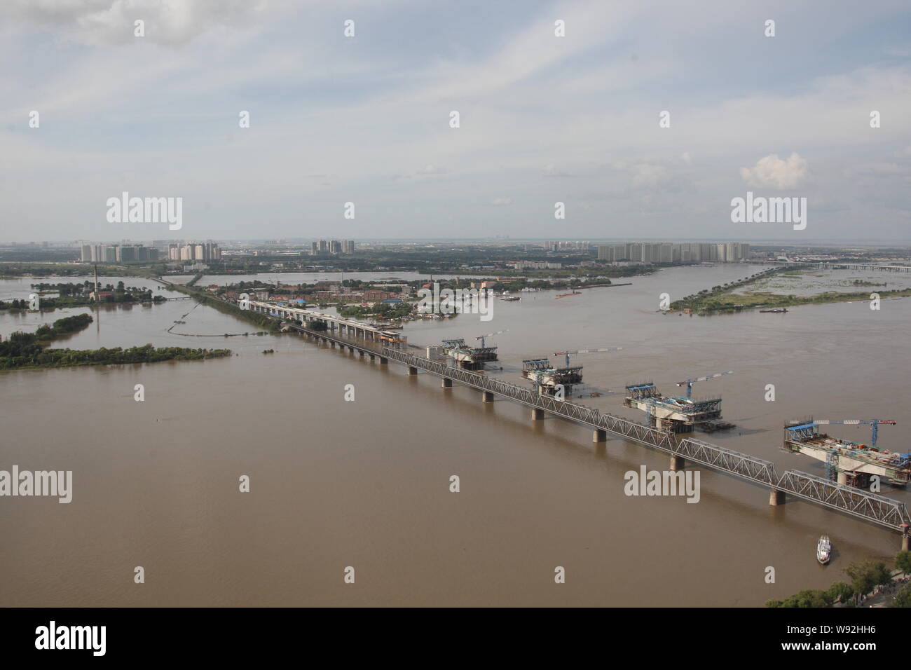 Amur river hi-res stock photography and images - Alamy