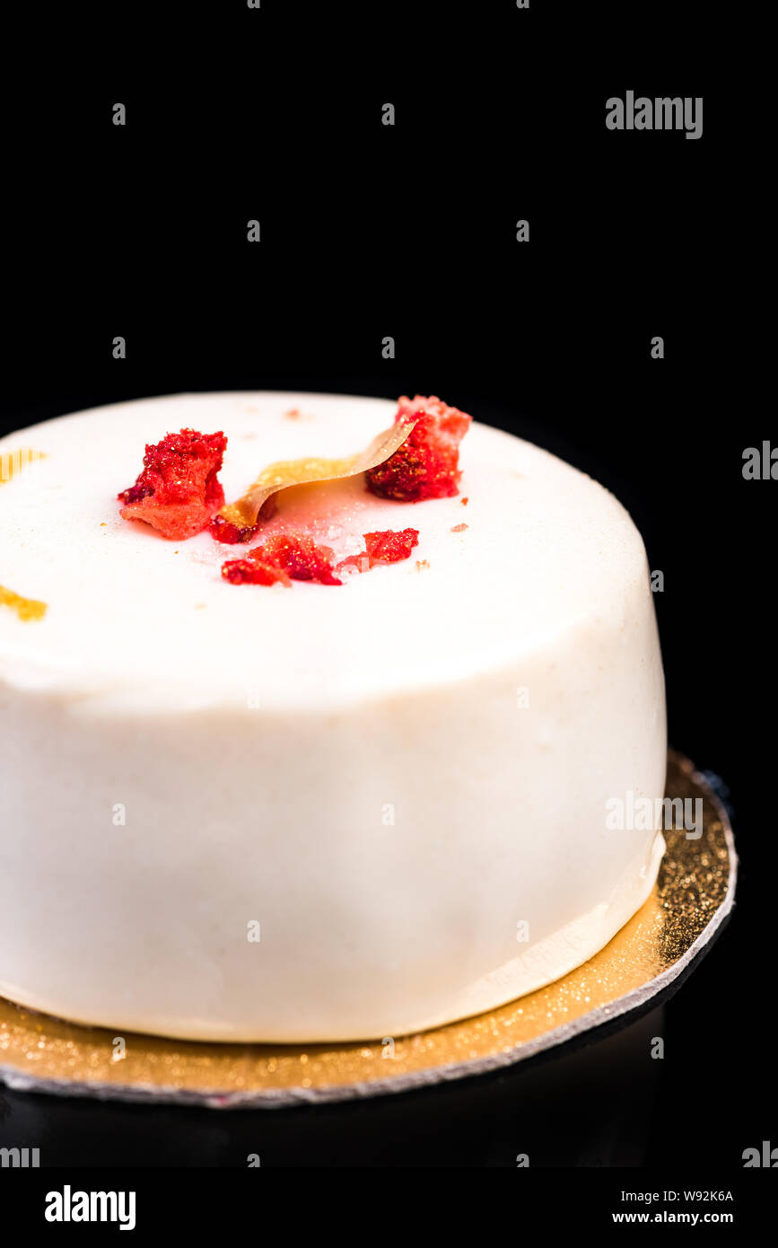 Artisan Monoportion Patisserie Dessert Cake on Black Reflective ...