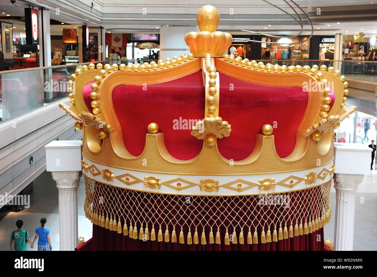 The giant crown is displayed at Henderson Metropolitan shopping mall in ...