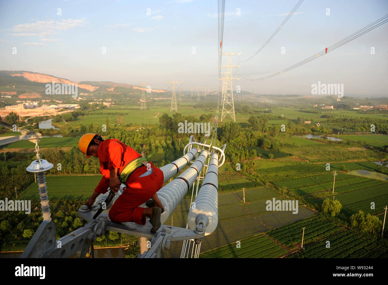 China high voltage transmission lines hi-res stock photography and ...