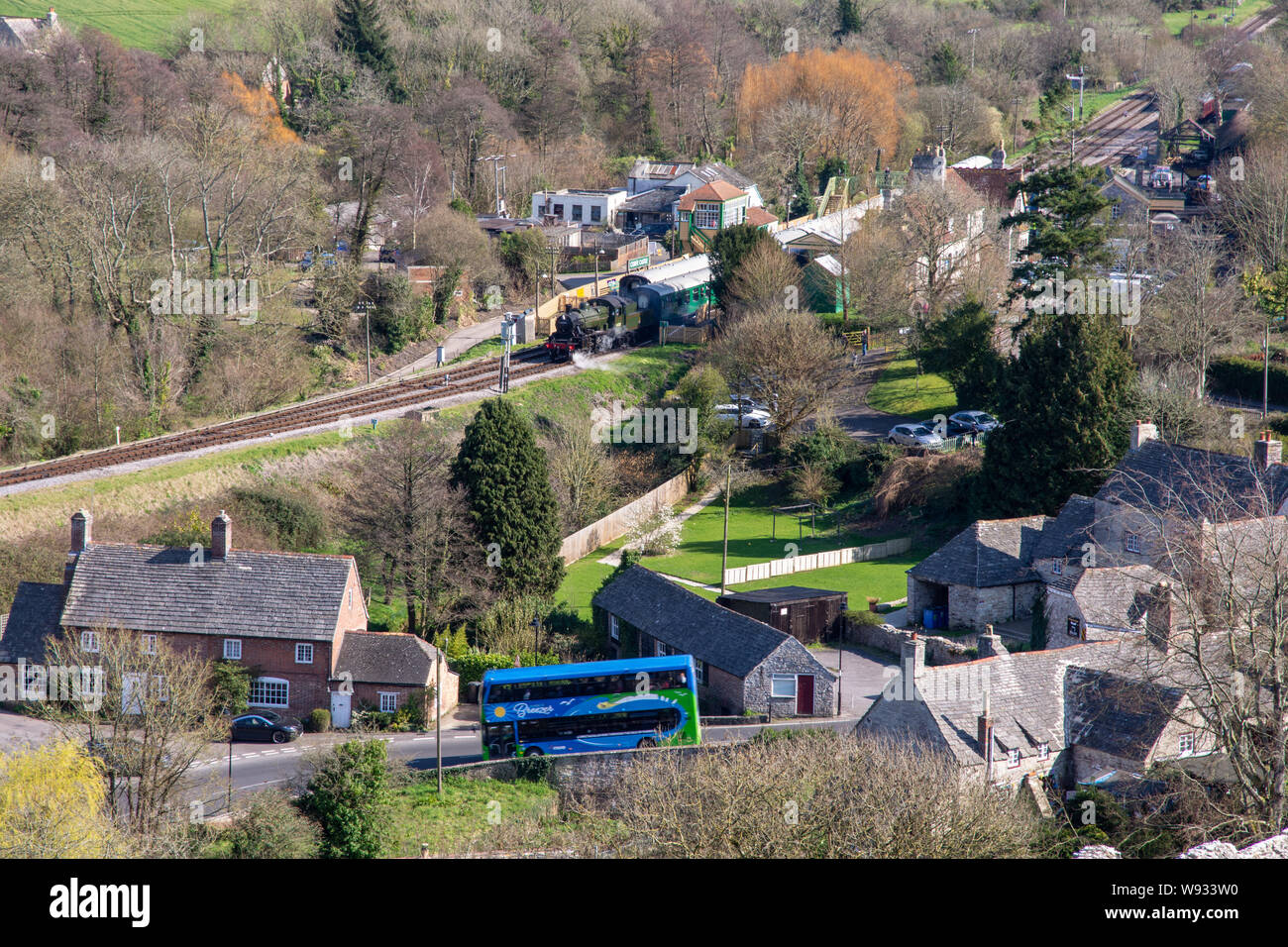 Steam train corfe castle to swanage hi-res stock photography and images ...