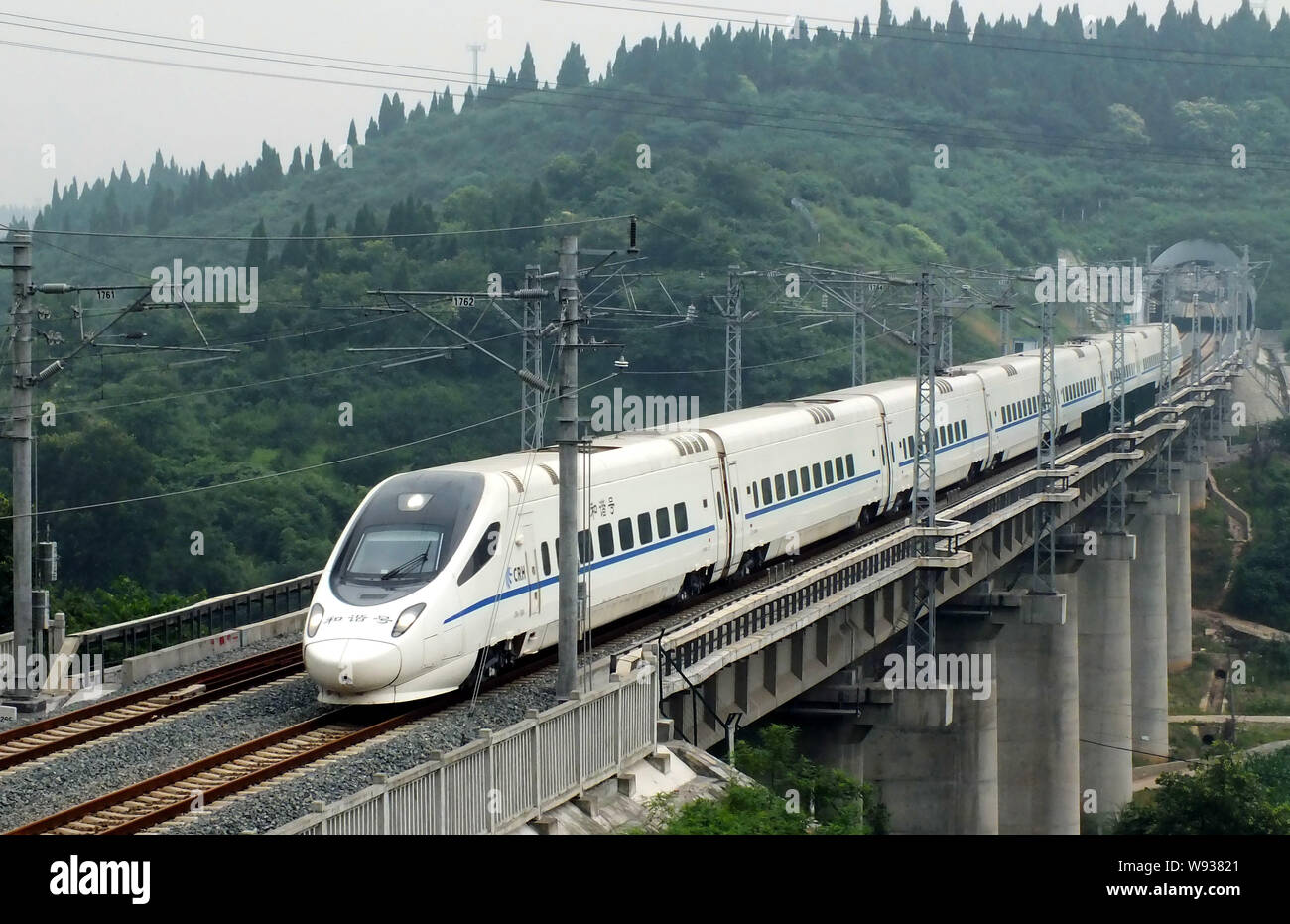Train china railway high speed crh runs hi-res stock photography and ...