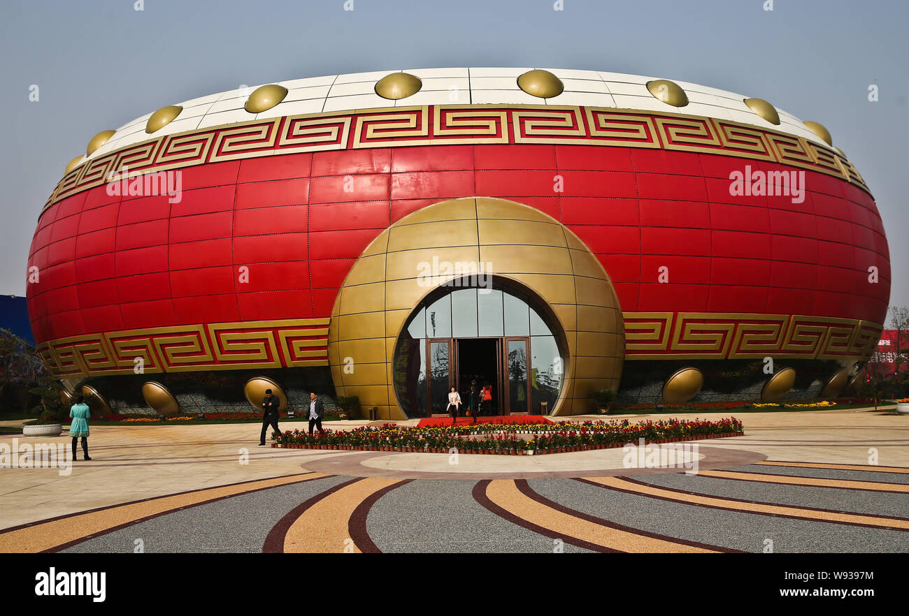 Drum shaped building hi-res stock photography and images - Alamy