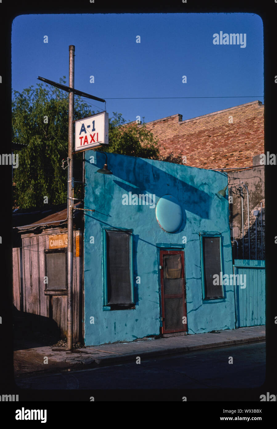 Local texas street scene hi-res stock photography and images - Alamy