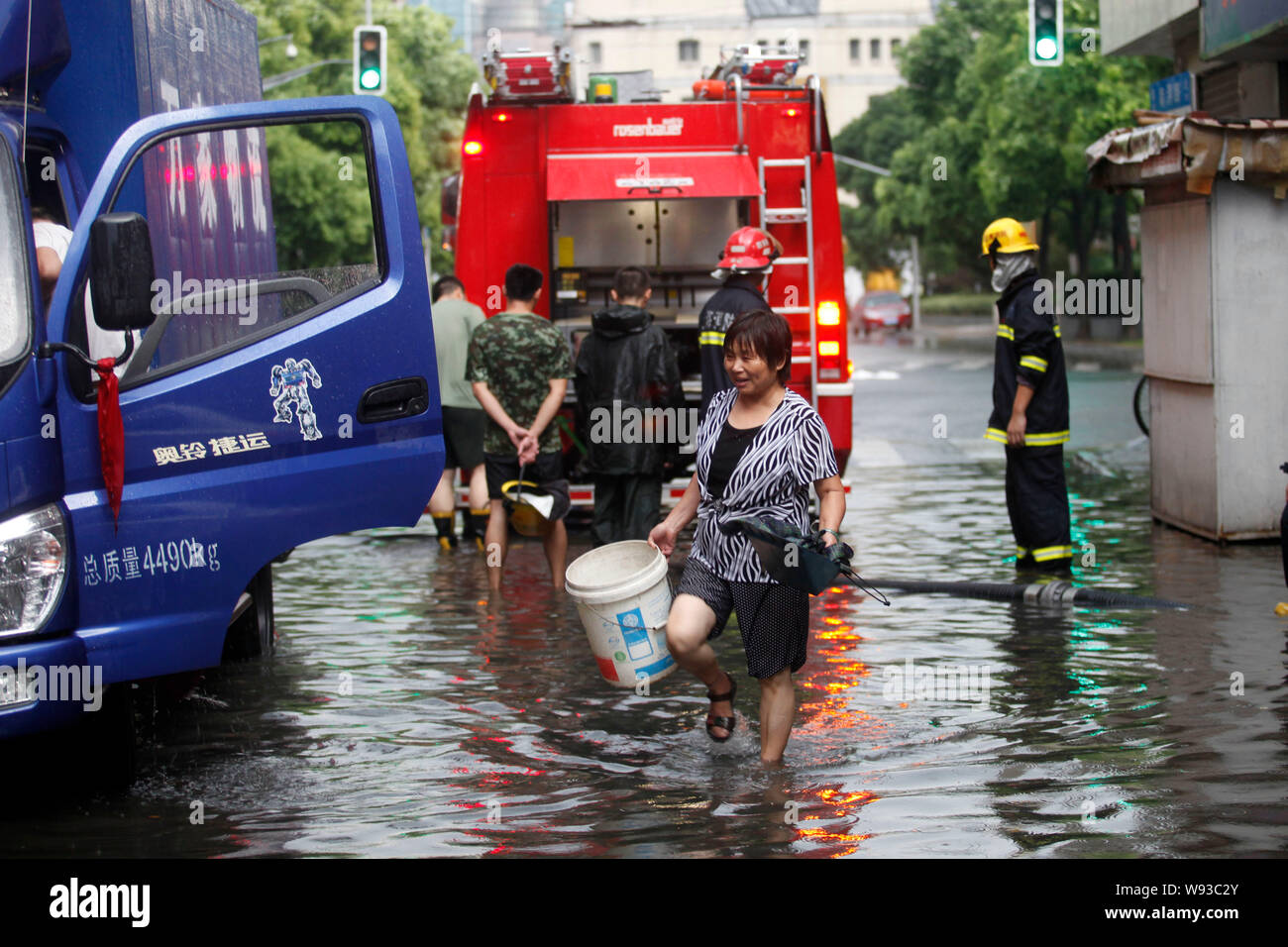 Heavy thunderstorm hi-res stock photography and images - Alamy