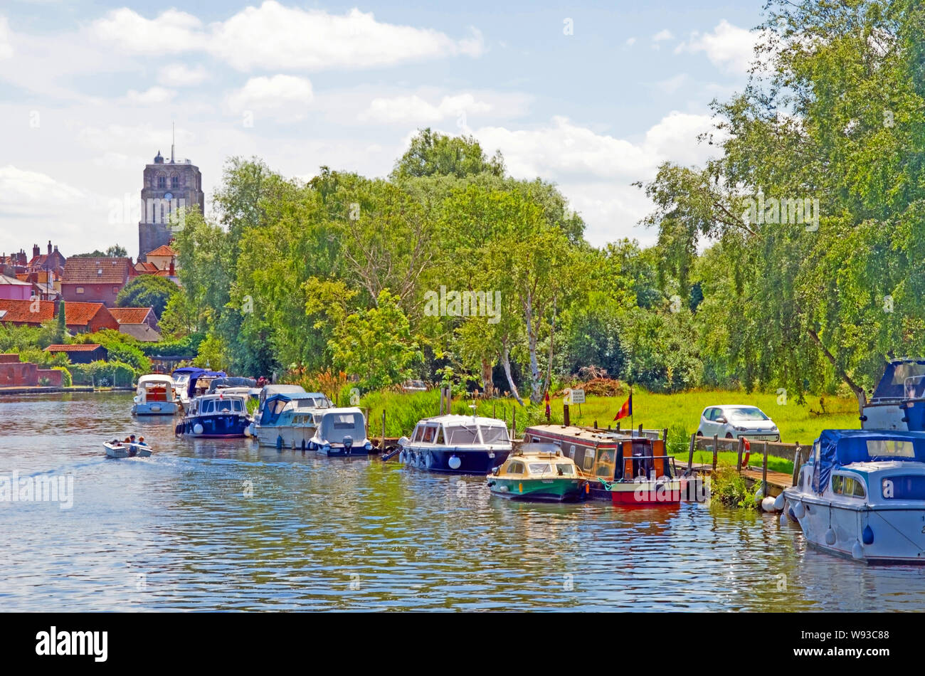 Suffolk river hi-res stock photography and images - Alamy