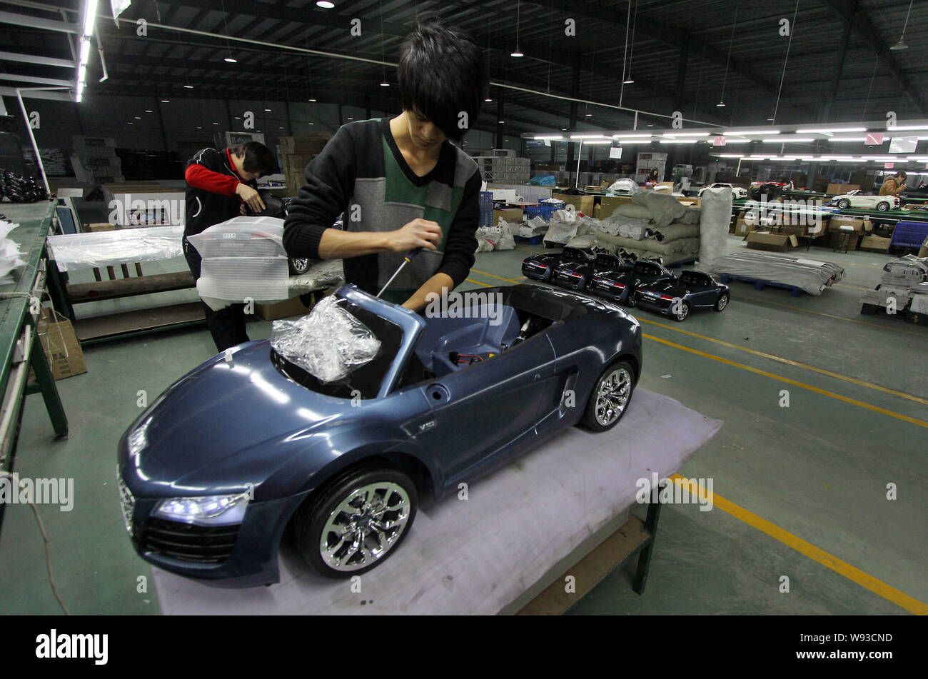 Toy production line hi-res stock photography and images - Alamy