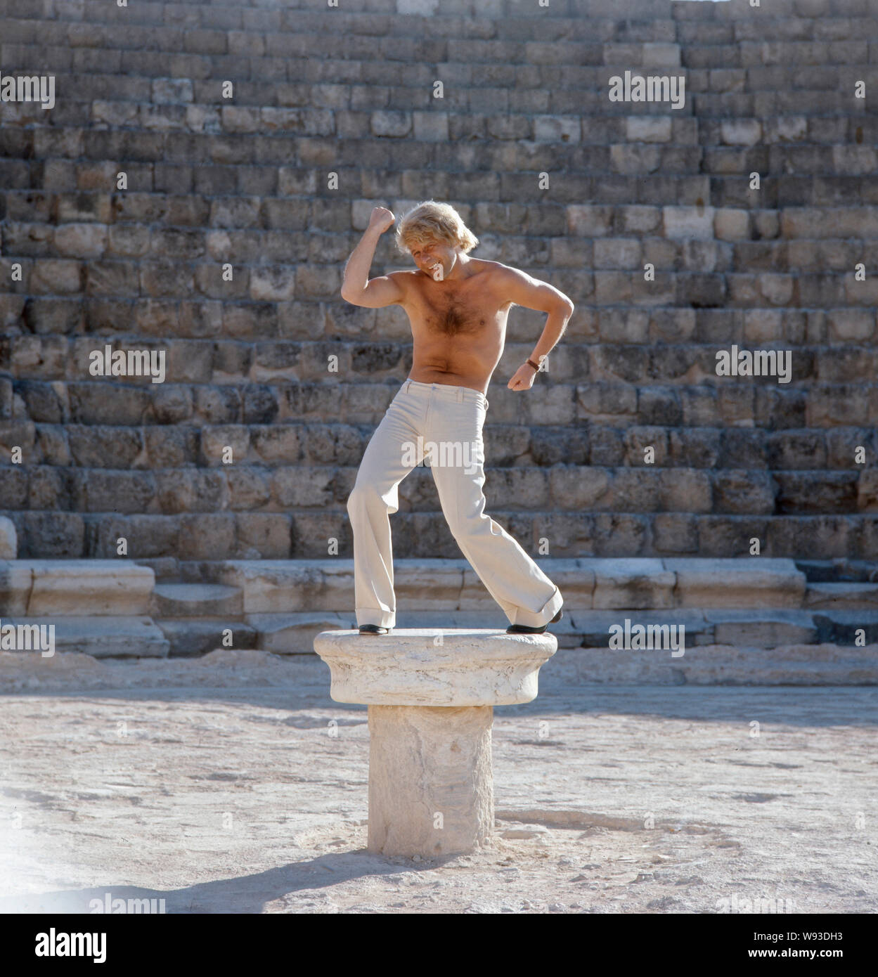 Der deutsche Tänzer, Musiker, Schauspieler und Choreograf Herbert F ...