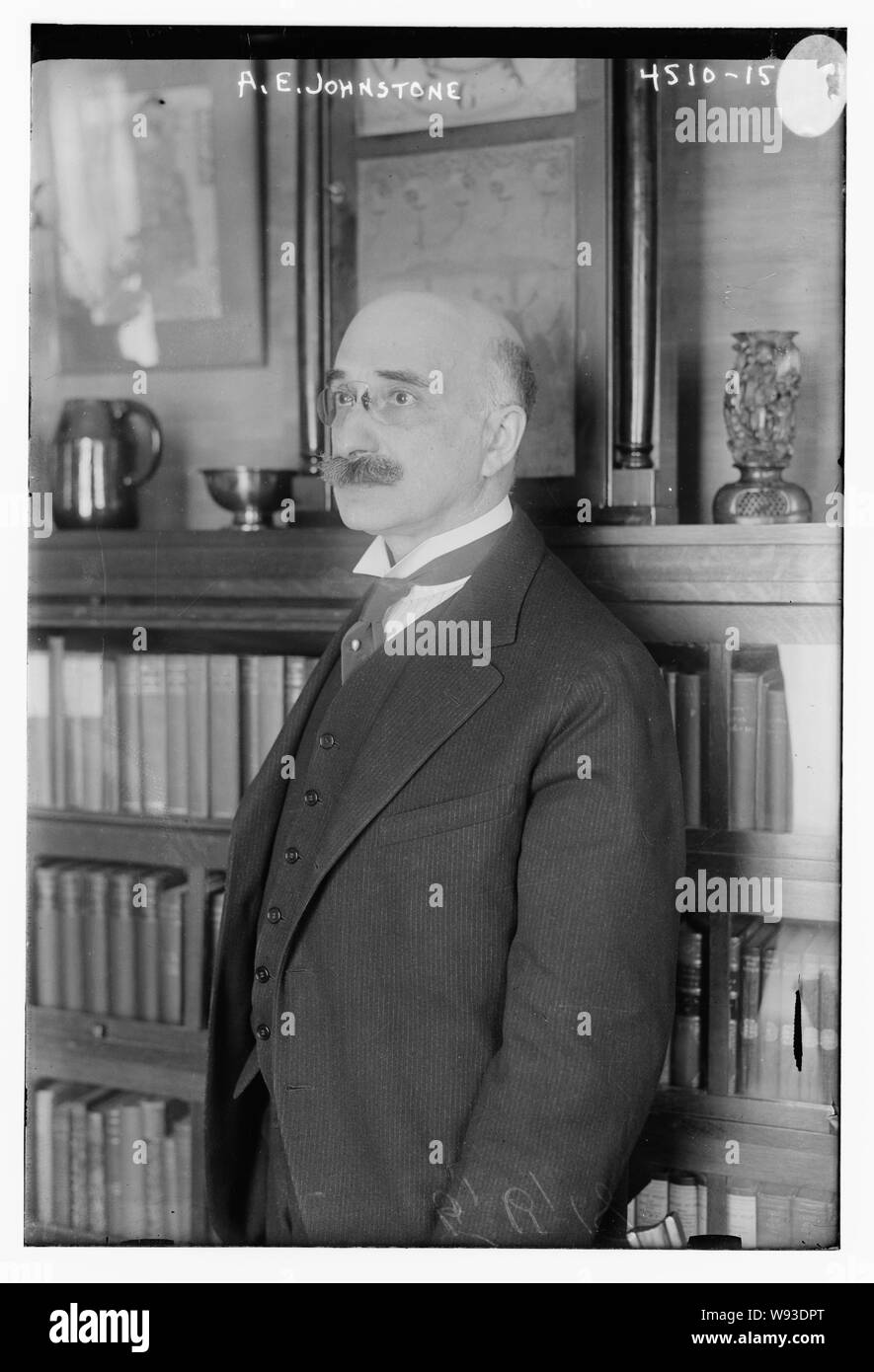 E johnstone hi-res stock photography and images - Alamy