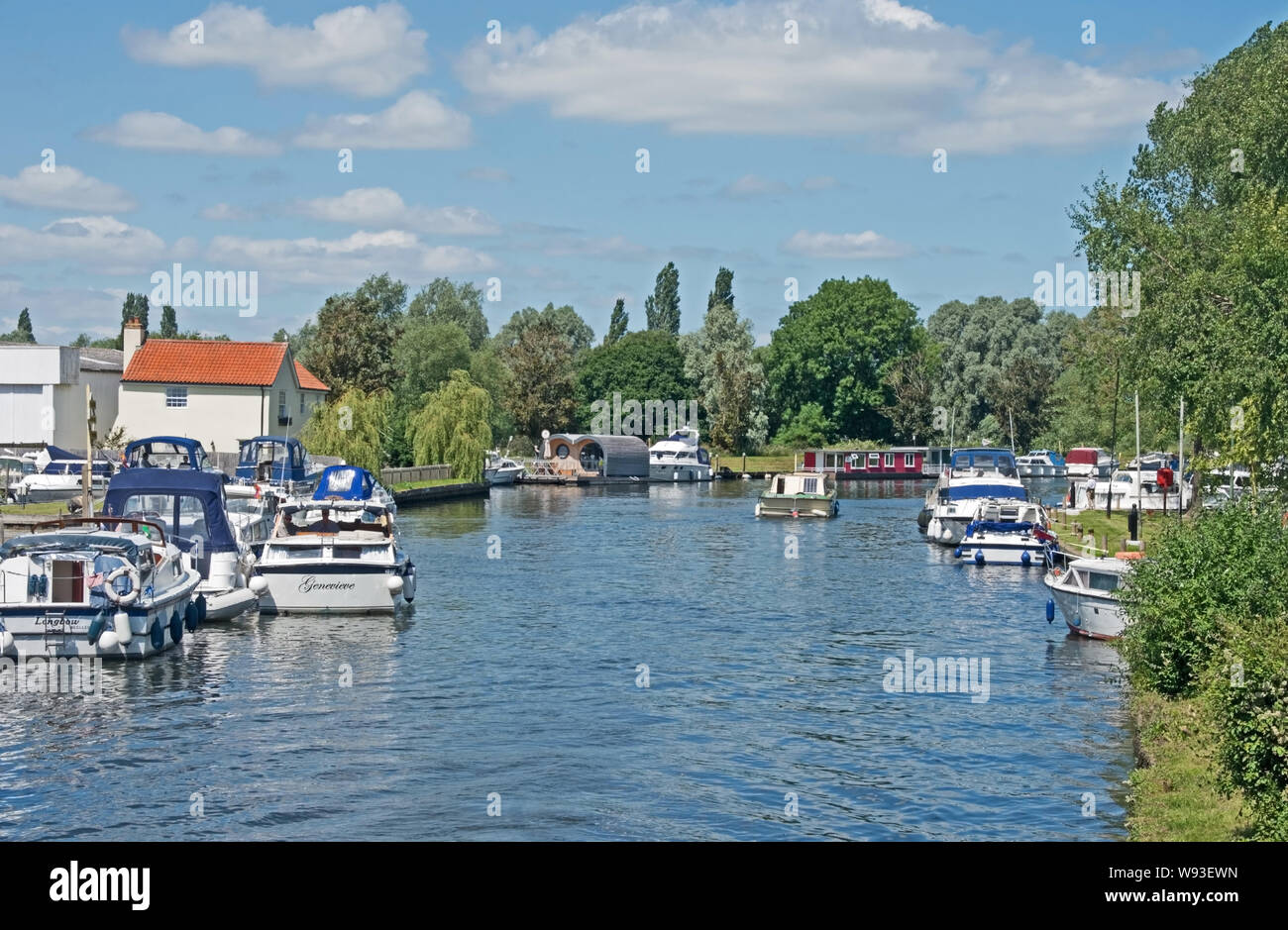 Beccles boats hi-res stock photography and images - Alamy