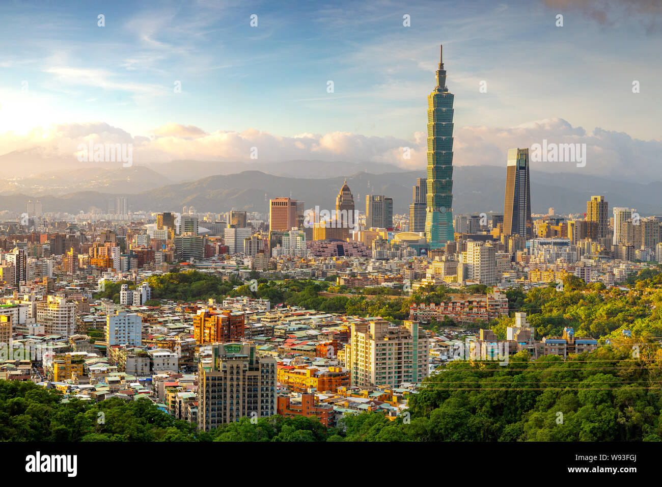 Taipei hi-res stock photography and images - Alamy