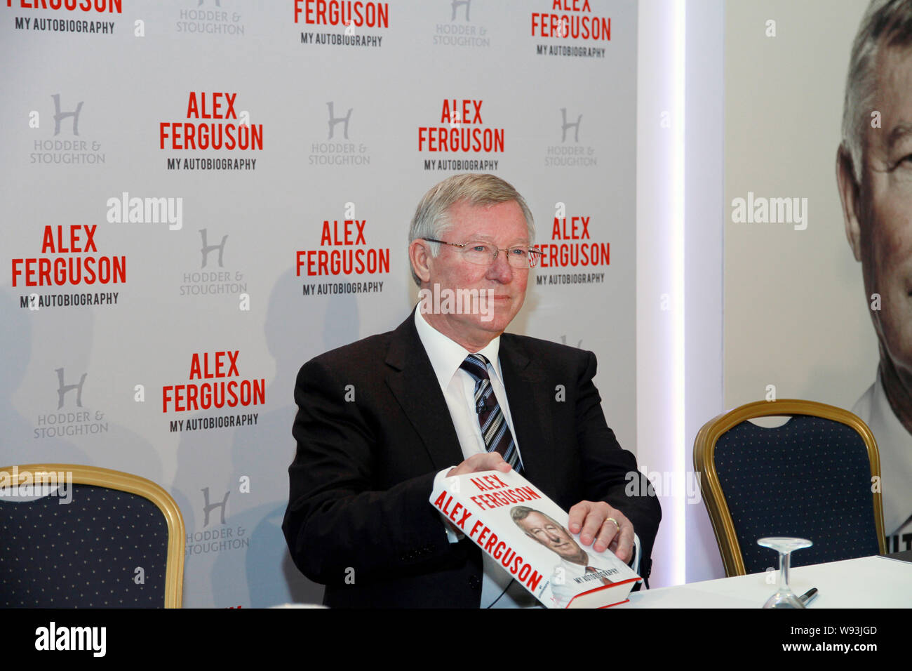 Alex ferguson autobiography hi-res stock photography and images - Alamy