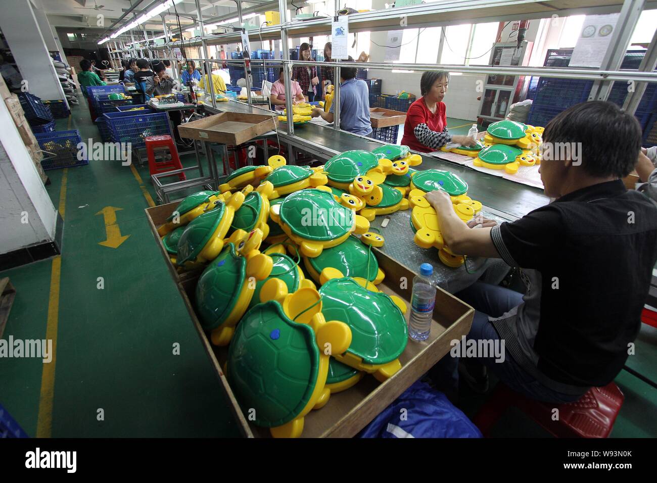 Electric toy factory hi-res stock photography and images - Alamy